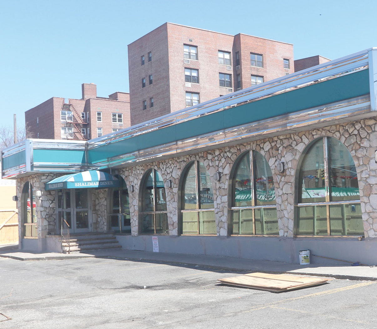 Shalimar Diner may move to Riverhead