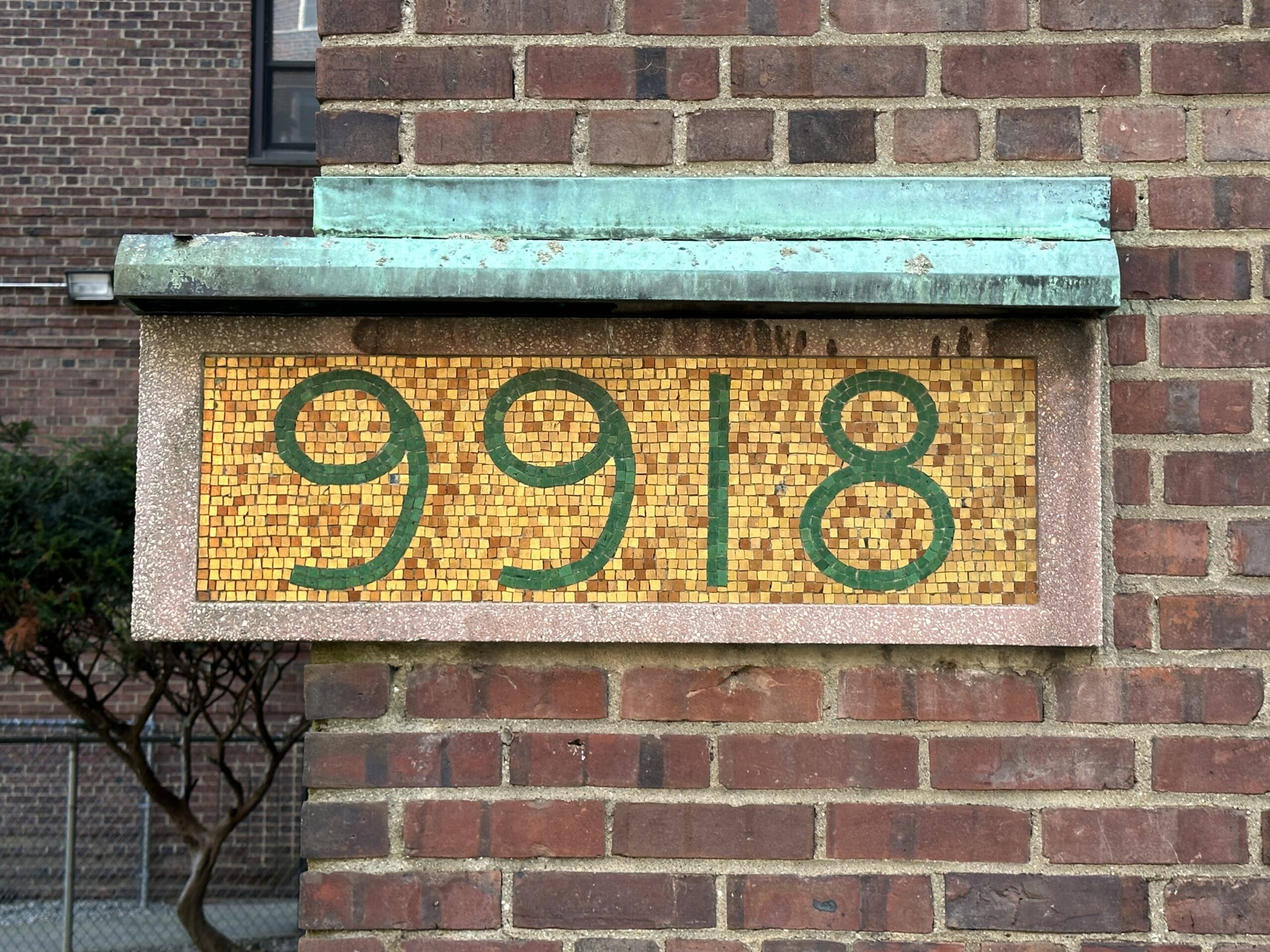 The Award-Winning Thorneycroft Apartments / Fanwood Estates